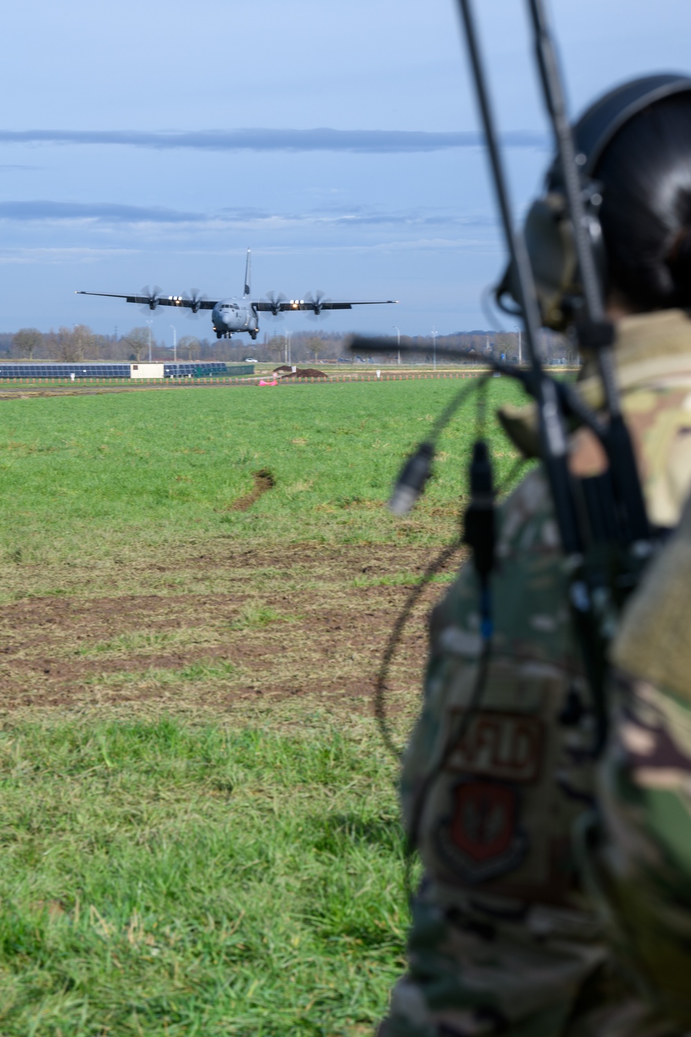 DVIDS - Images - 86th AW Airmen certify as LZSO with 1st CBCS [Image 18 ...