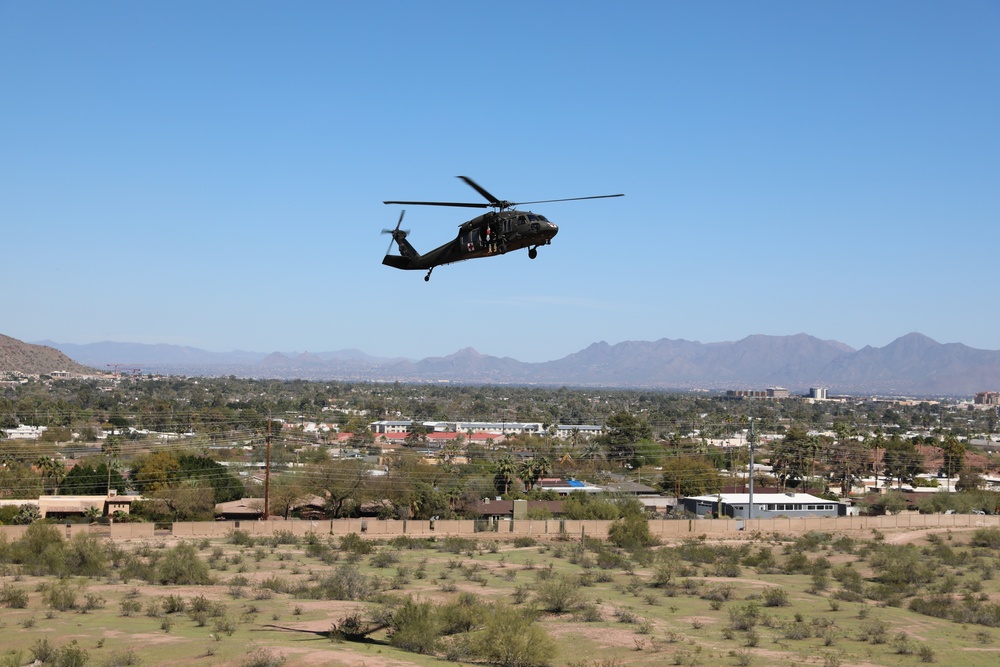 DVIDS - Images - Arizona 2- 285th Assault Helicopter Battalion Hoist ...