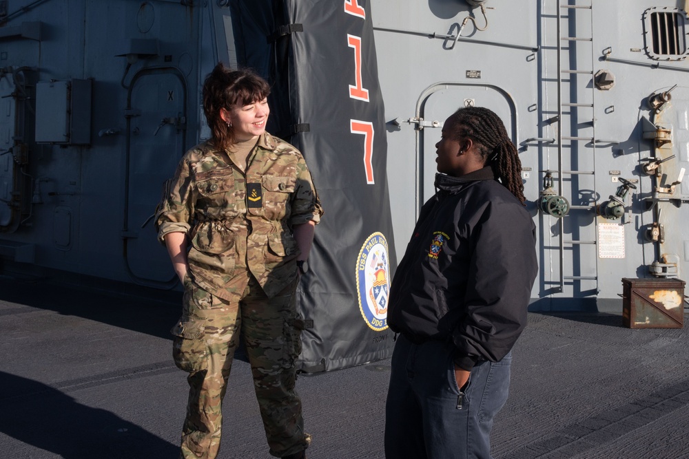 DVIDS - Images - USS Paul Ignatius (DDG 117) Cross-Pollination with ...