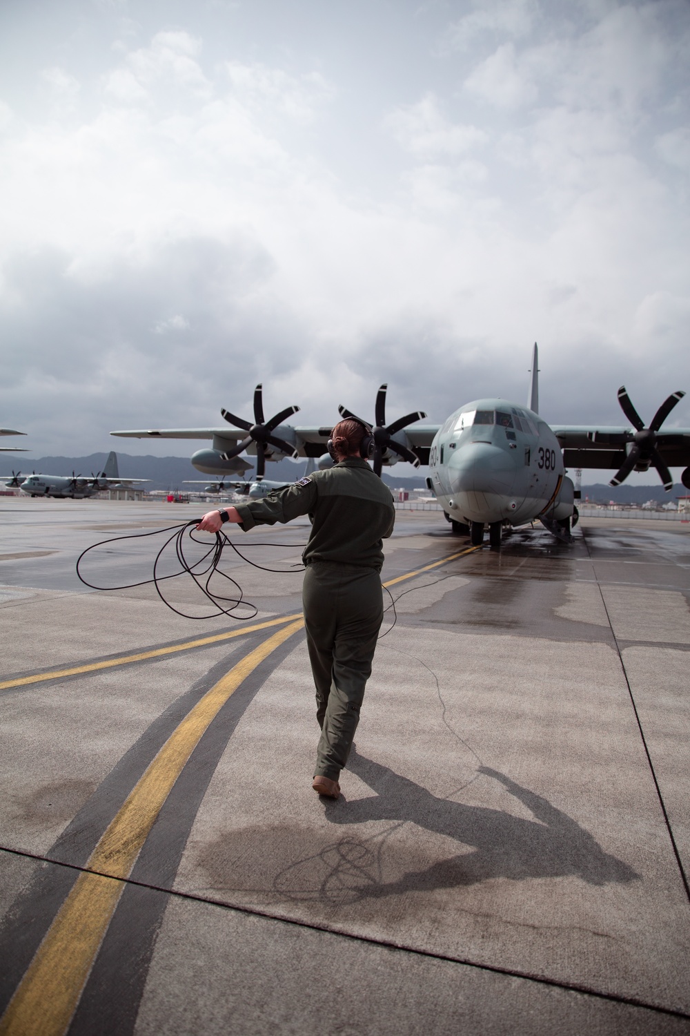 DVIDS - Images - Wait for the Drop: U.S. Marines, Airmen conduct joint ...