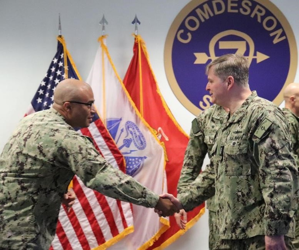 DVIDS - News - Commander, U.S. 7th Fleet Visits Destroyer Squadron SEVEN