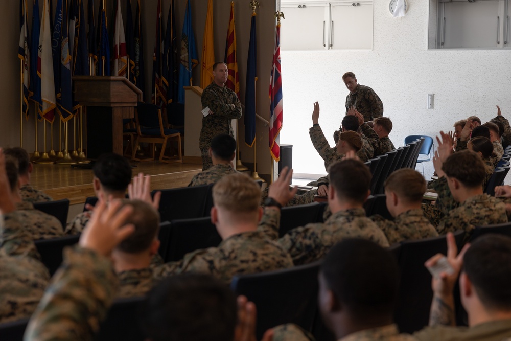 DVIDS - Images - Weapons Co. Battalion Landing Team 1/1 CATC Fuji Welcome Aboard [Image 4 of 5]