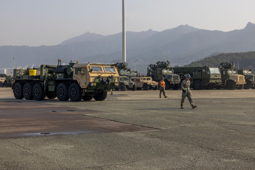 DVIDS - Images - Warrior Shield 24 | 3rd LSB conducts MPF onload [Image ...