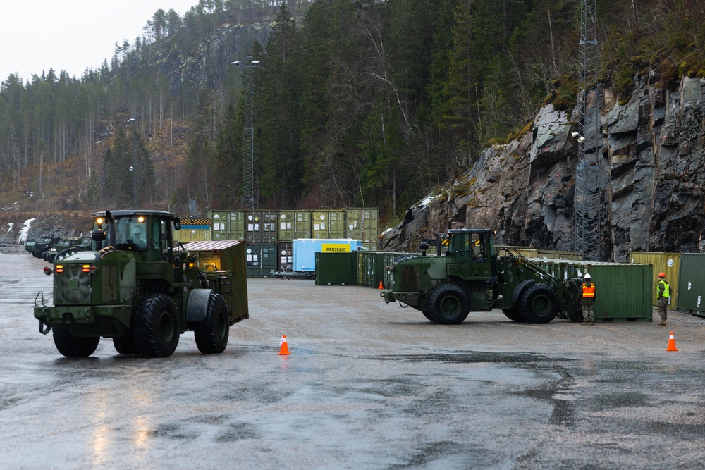 DVIDS - Images - U.S. Marine Logistics: Port Operations in Support of ...