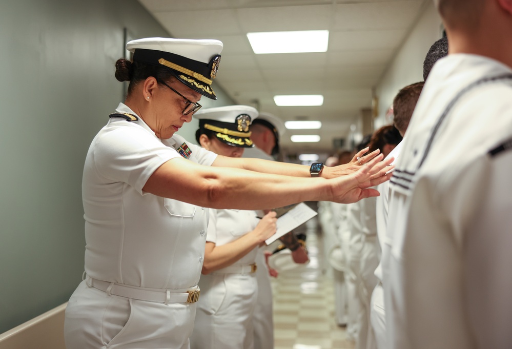 DVIDS - Images - NHCQ Uniform Inspection [Image 4 of 7]
