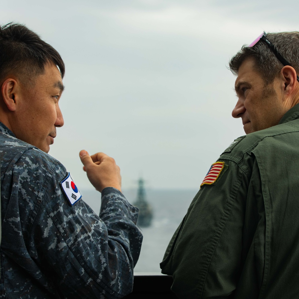 DVIDS - Images - Theodore Roosevelt Conducts Trilateral Maritime Exercise [Image 3 of 7]