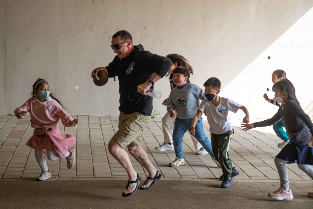 DVIDS - Images - MARFORK Marines volunteer for Korean childcare center ...