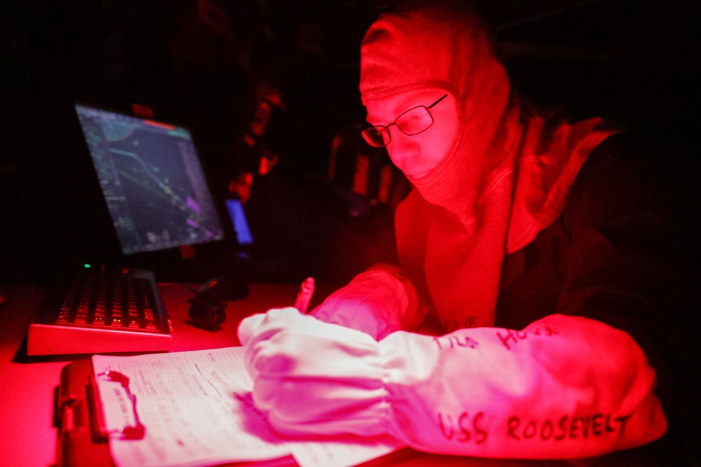 DVIDS - Images - USS Roosevelt General Quarters Bridge [Image 2 of 3]