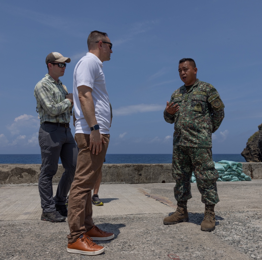 DVIDS - Images - Balikatan 24: Maj. Gen. Helwig Visits U.S., Filipino ...
