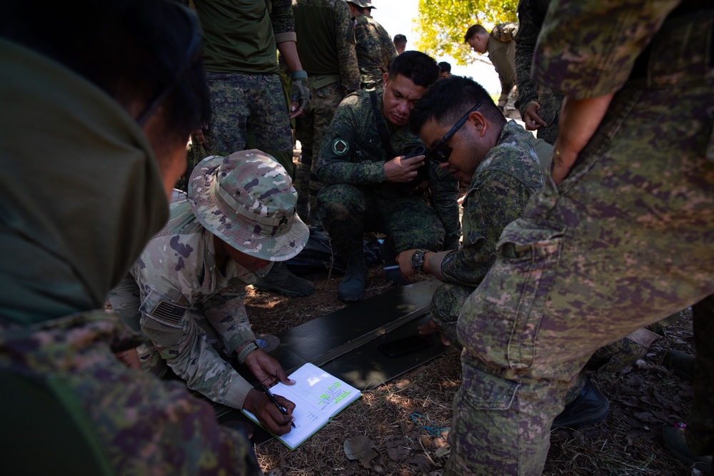 DVIDS - Images - Balikatan 24: Demo Range SMEE [Image 1 of 6]