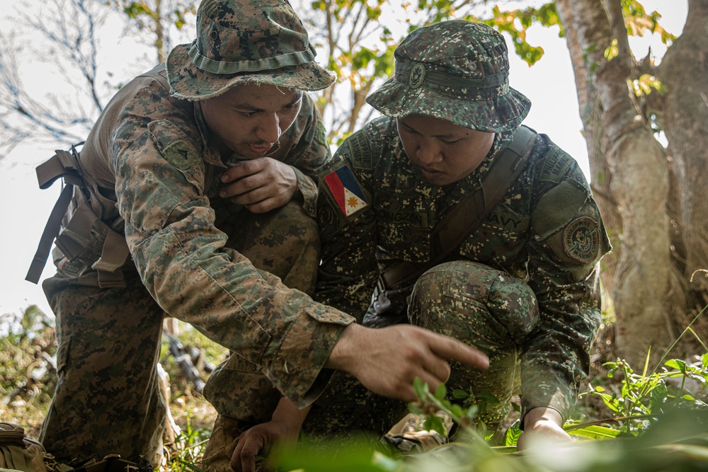 DVIDS - Images - Balikatan 24: U.S., Philippine Marines Conduct Jungle ...