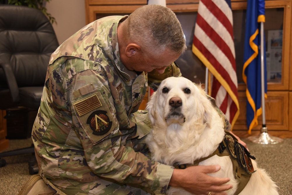 DVIDS - News - Iowa Air Guard support dog, and Chaplain reunite ...