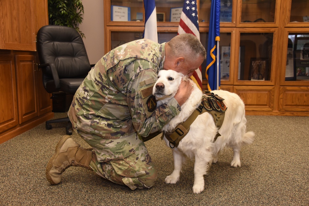 DVIDS - News - Iowa Air Guard support dog, and Chaplain reunite ...