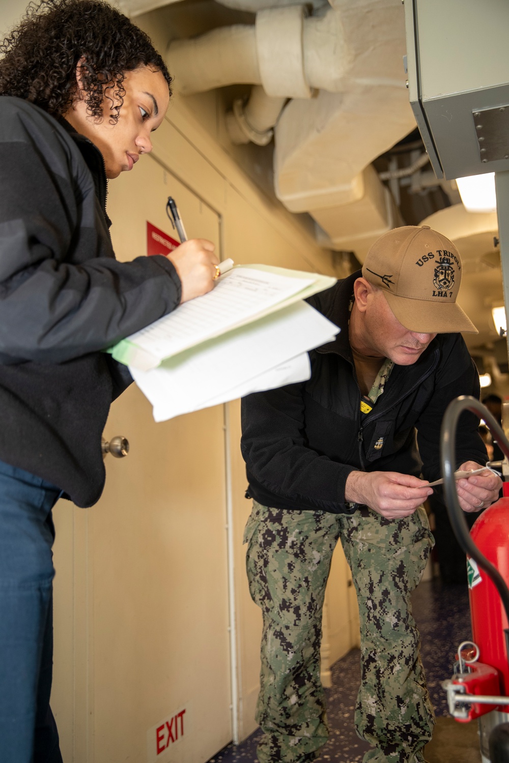 DVIDS - Images - USS Tripoli's Sailors Conduct Weekly Zone Inspection ...