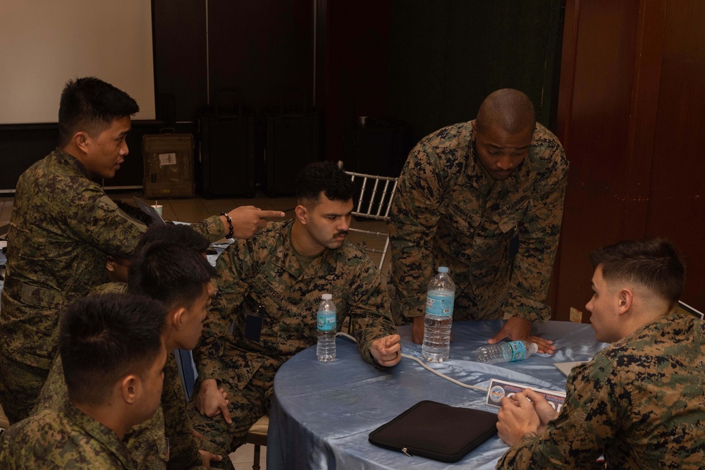 DVIDS - Images - Balikatan 24: CYDEX Day 1 [Image 2 of 10]