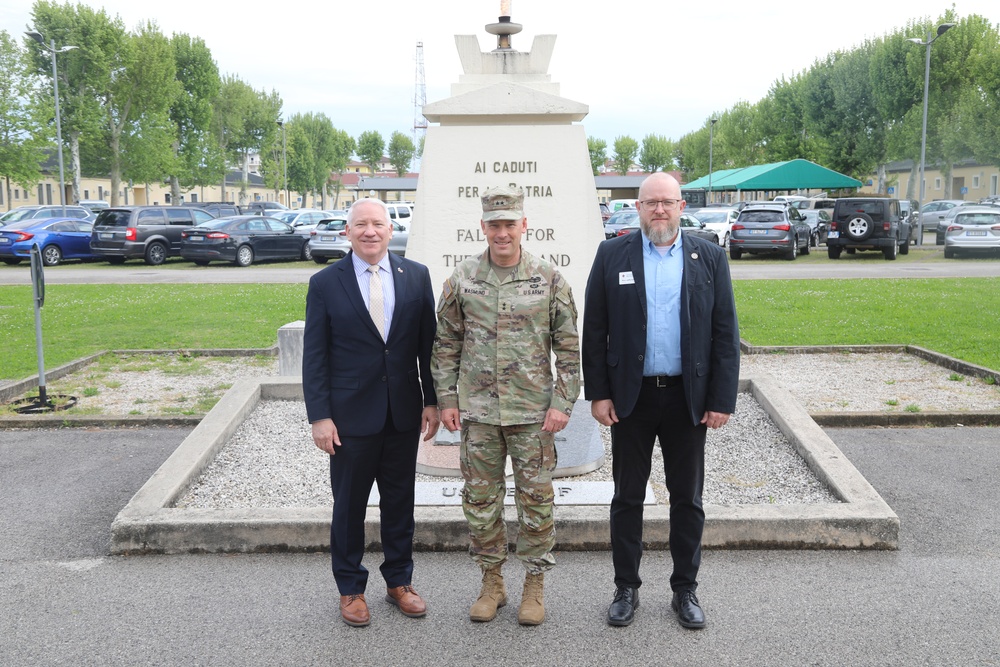 DVIDS - Images - US Army Maj. Gen. Todd Wasmund hosts visit with ...