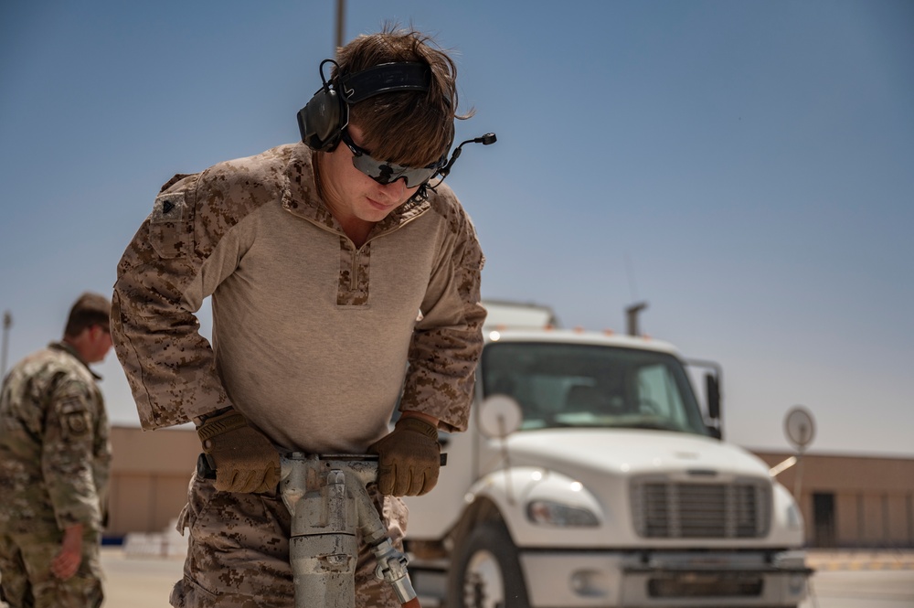 DVIDS - Images - U.S. Air Force and Marine Corps conduct flightline ...