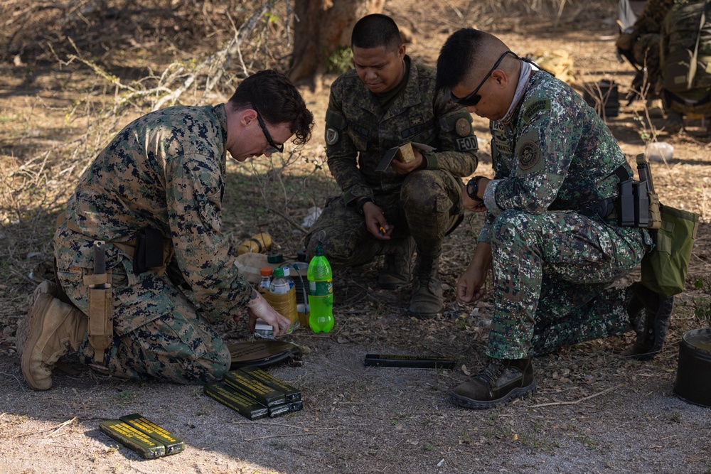 DVIDS - Images - Balikatan 24: Explosive Ordnance Disposal Demolition ...