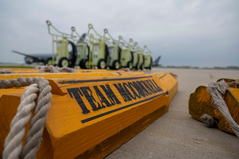 DVIDS - Images - Weather Ready [Image 2 of 5]