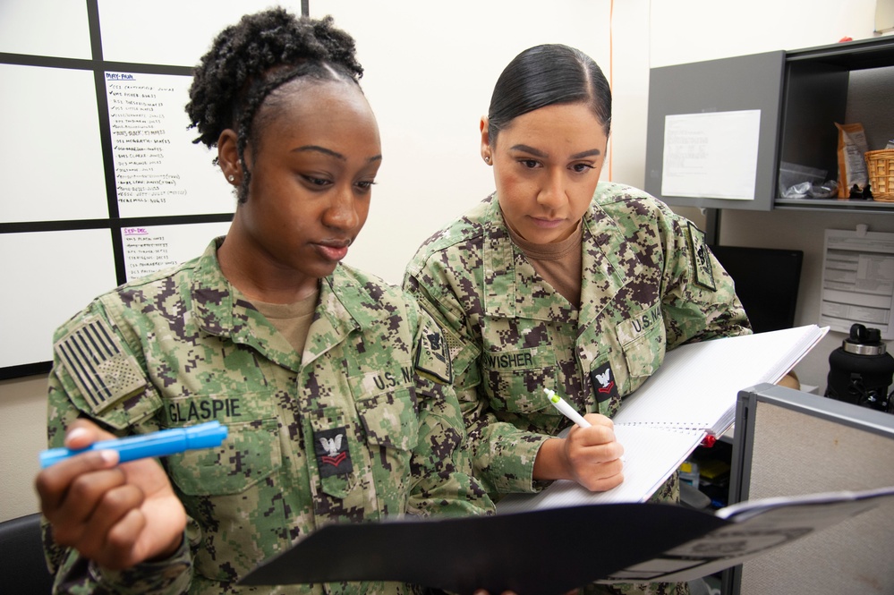 DVIDS - News - Sailor Spotlight: Devoting Time to Community, Colleagues