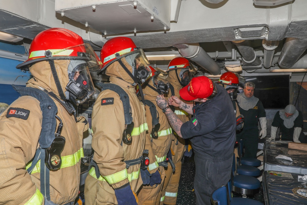 DVIDS - Images - Sailors aboard the USS Howard conduct a damage control ...