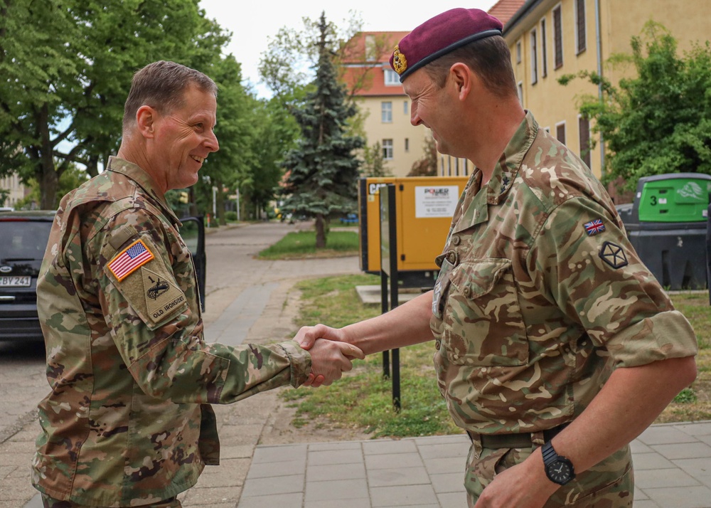 DVIDS - Images - U.S. Army Deputy Chief of Staff For Operations visits ...