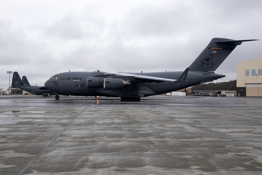 DVIDS - Images - Alaska Guardsmen and Soldiers conduct static load ...