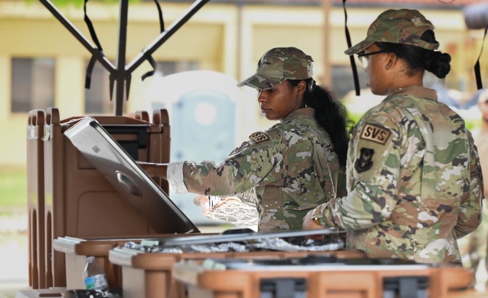 DVIDS - Images - 908th FSS feeds readiness through training [Image 5 of 7]