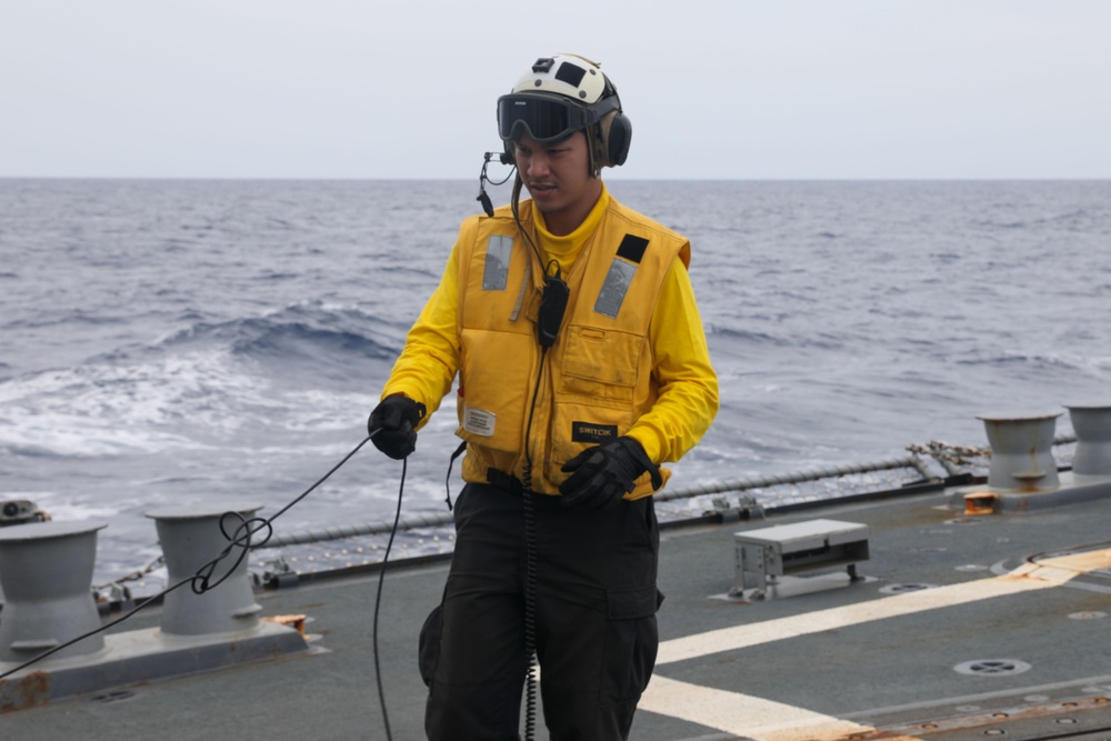 DVIDS - Images - Sailors aboard the USS Howard conduct flight quarters ...