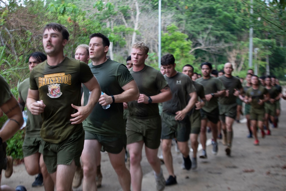 DVIDS - Images - ACDC: 1/7, Philippine service members conduct physical ...