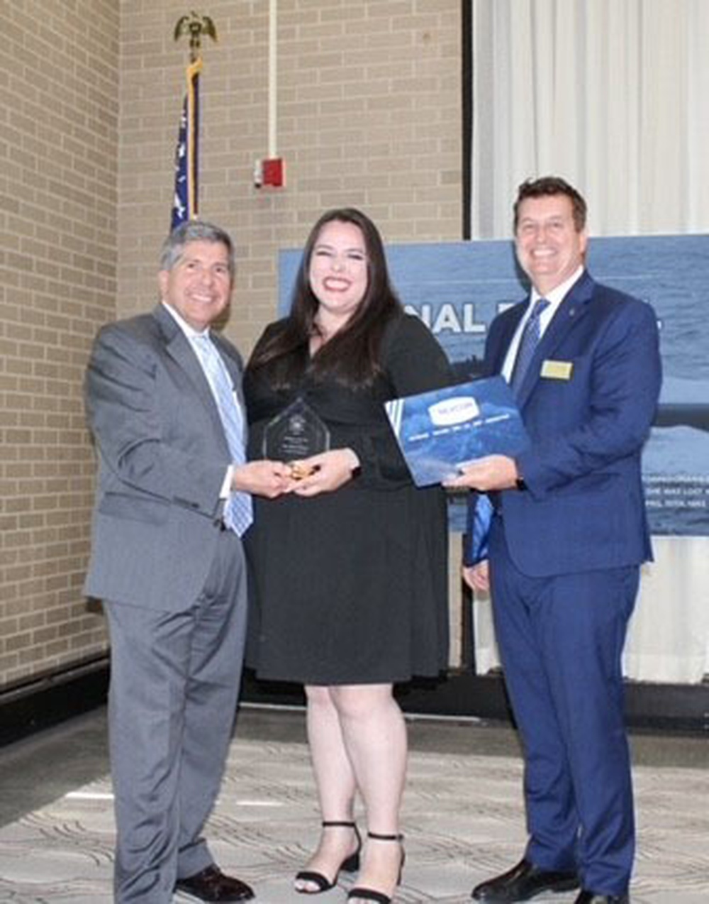 DVIDS - Images - Navy Exchange Service Command awards outstanding Navy ...