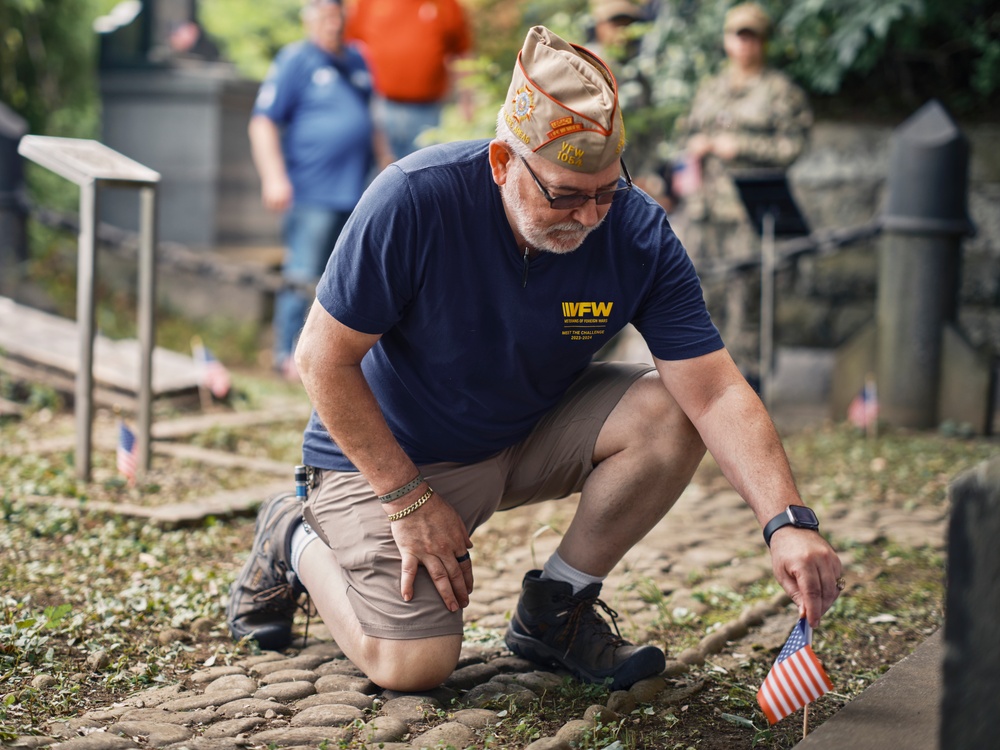 DVIDS - Images - CFAY Hosts Yokohama Foreign Cemetery Cleanup [Image 13 ...
