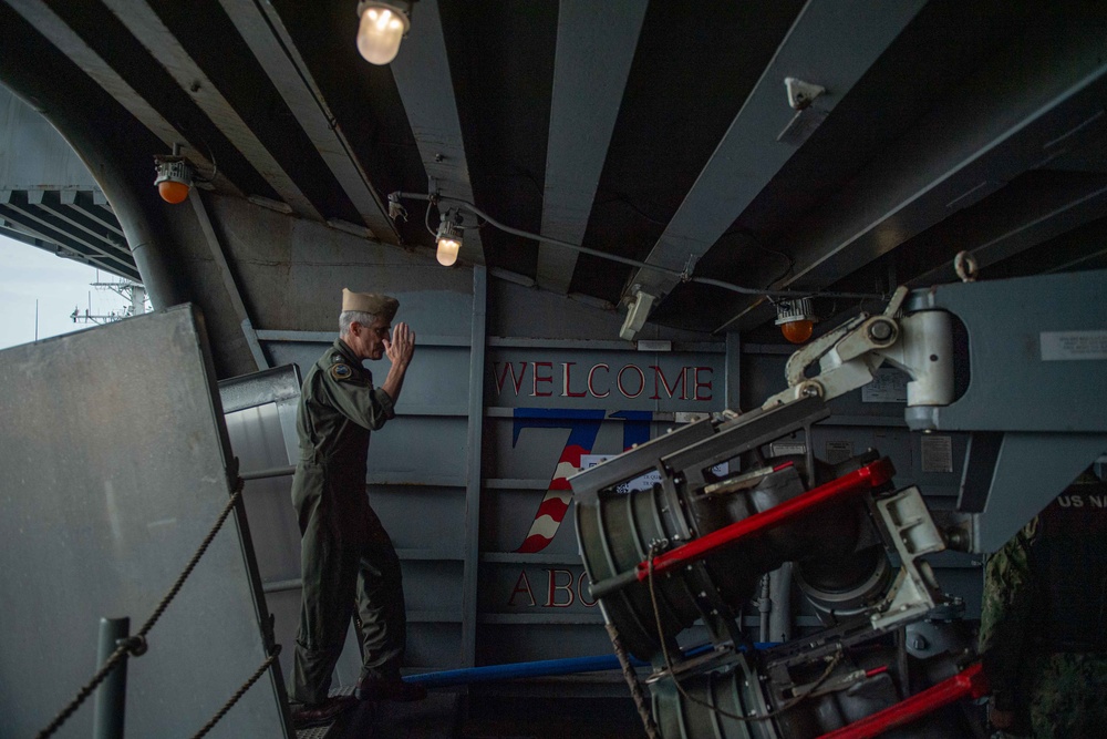 DVIDS - Images - COMPACFLT visits Theodore Roosevelt [Image 2 of 8]