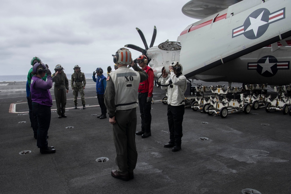 DVIDS - Images - CSG-11 arrives aboard Abraham Lincoln [Image 2 of 3]
