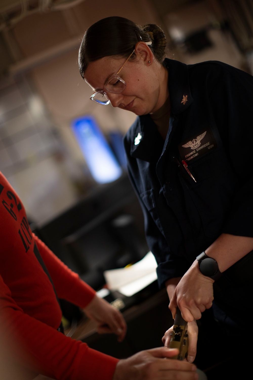 DVIDS - Images - USS Tripoli Conducts Weapons Familiarization Training [Image 2 of 6]