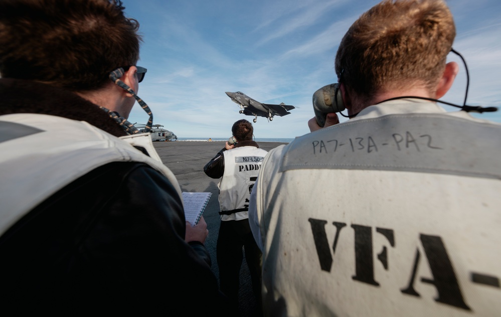 DVIDS - Images - George Washington Conducts Flight Operations [Image 2 ...