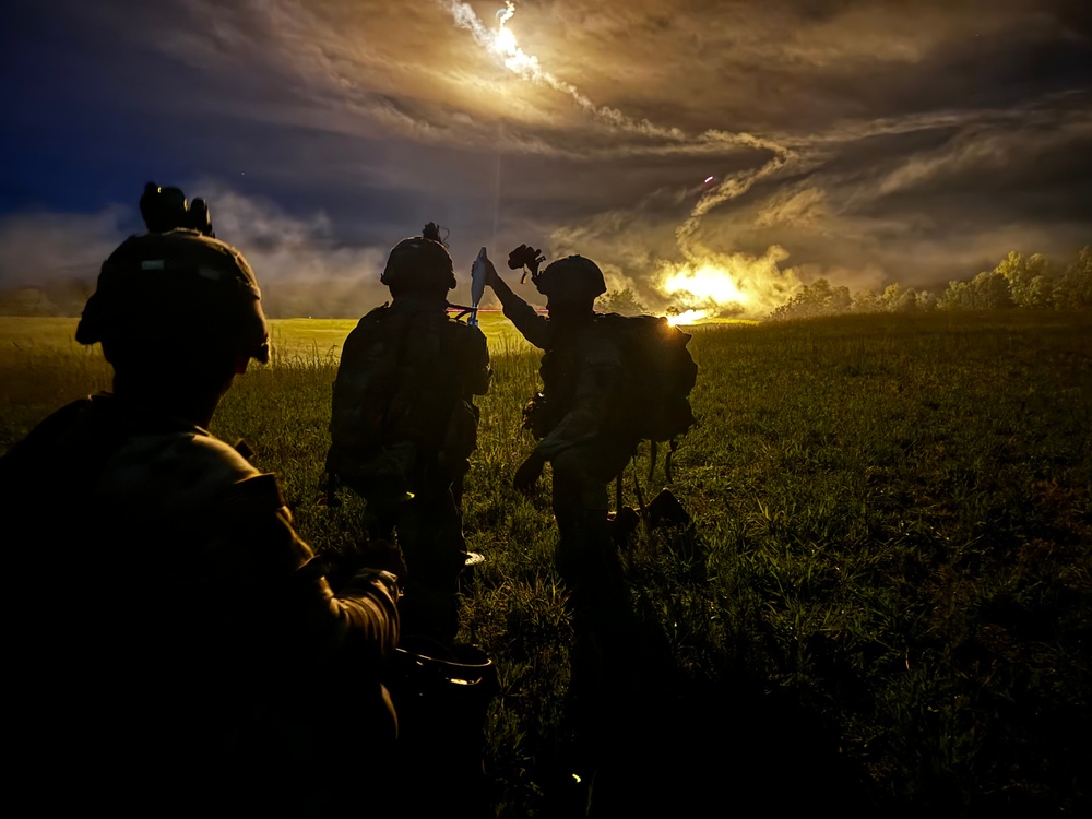 DVIDS - Images - Mortar training [Image 3 of 4]