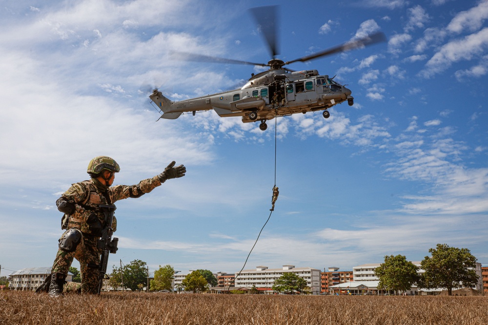 DVIDS - Images - Tiger Strike 24: Fast-Rope and PZ Operations [Image 1 ...