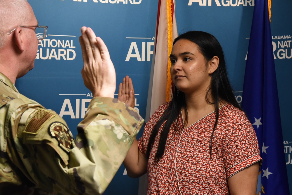 DVIDS - Images - Gloria Xenos enlists into the Alabama Air National ... DVIDS - Images - Gloria Xenos enlists into the Alabama Air National ...