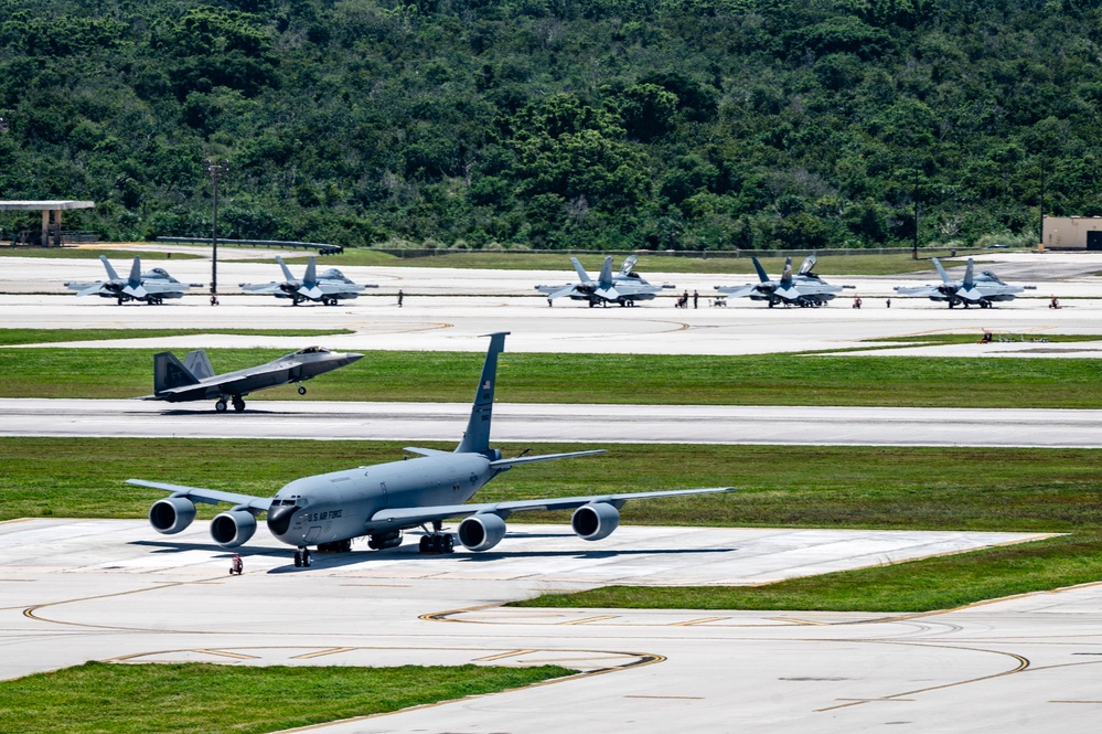 DVIDS - Images - F-22s arrive in Guam for Valiant Shield 24 [Image 5 of 7]
