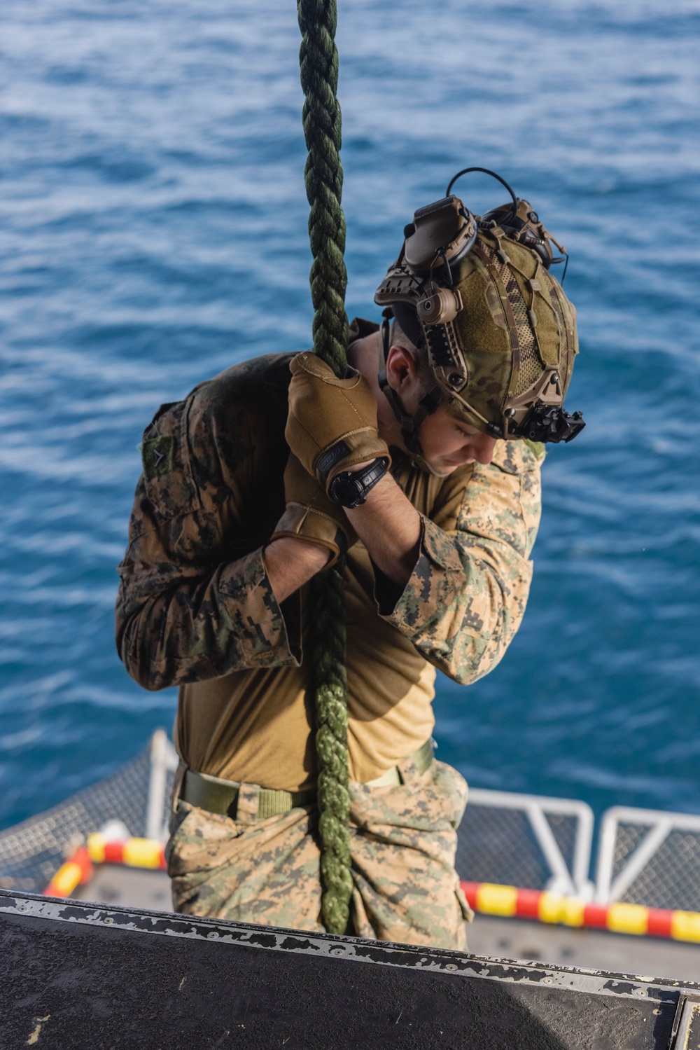 DVIDS - Images - BLT 1/8, 24th MEU (SOC) Fast-Ropes from MV-22B Osprey ...