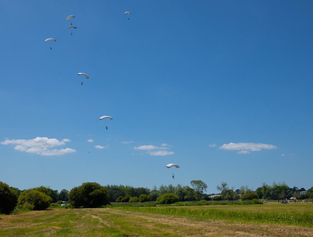 DVIDS - Images - Servicemembers conduct 1,300 strong jump over Normandy ...