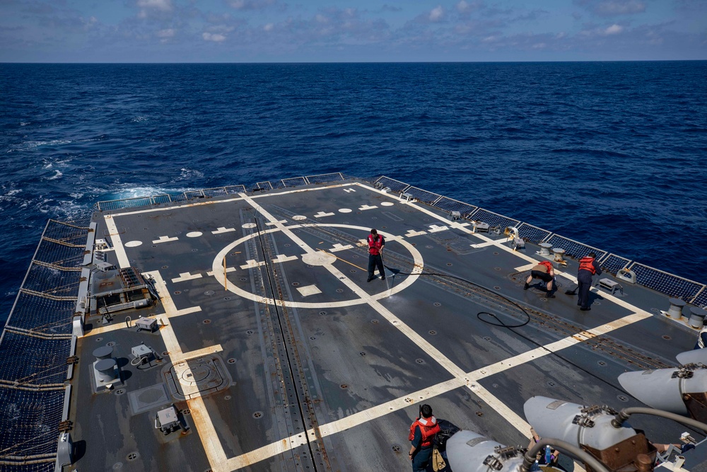 DVIDS - Images - USS Ralph Johnson Conducts Fresh Water Washdown [Image ...