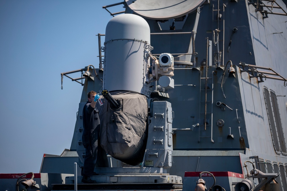 DVIDS - Images - USS Ralph Johnson Conducts Fresh Water Washdown [Image ...