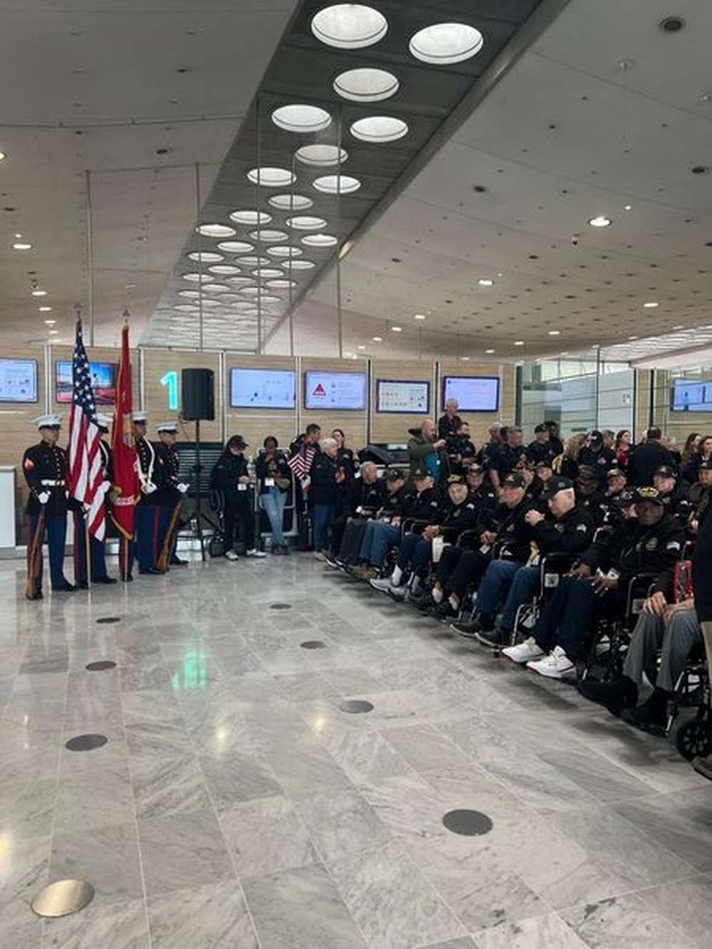 DVIDS - Images - MCESG Welcomes Veterans [Image 3 of 4]