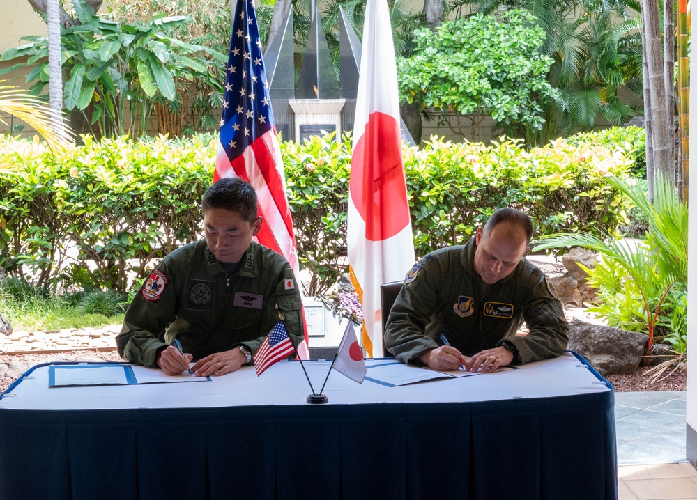 DVIDS - Images - 613 Air Operations Center strengthens ties with Japan ...