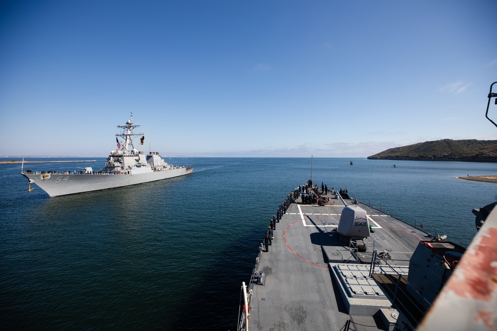 DVIDS - Images - USS Fitzgerald Gets Underway for RIMPAC 2024 [Image 5 ...