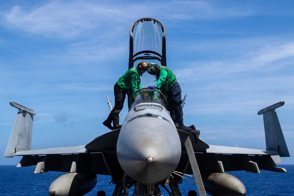 DVIDS - Images - TR Conducts Flight Ops [Image 5 of 10]