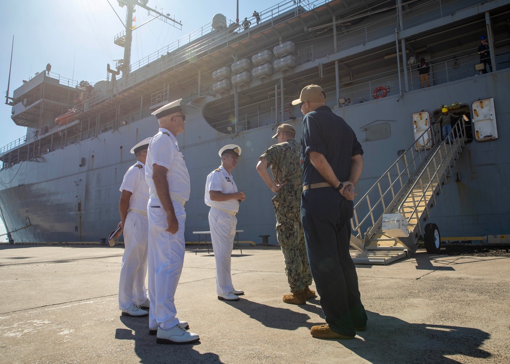 DVIDS - Images - Emory S. Land Commanding Officer meets pier side with ...