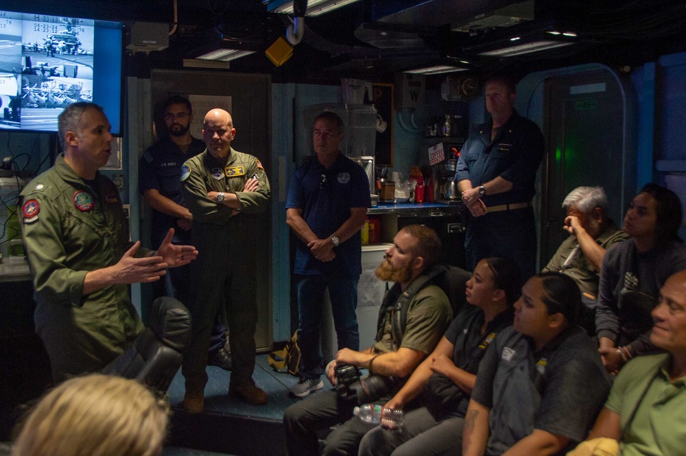 DVIDS - Images - USS Ronald Reagan (CVN 76) hosts tour for Rep. James ...